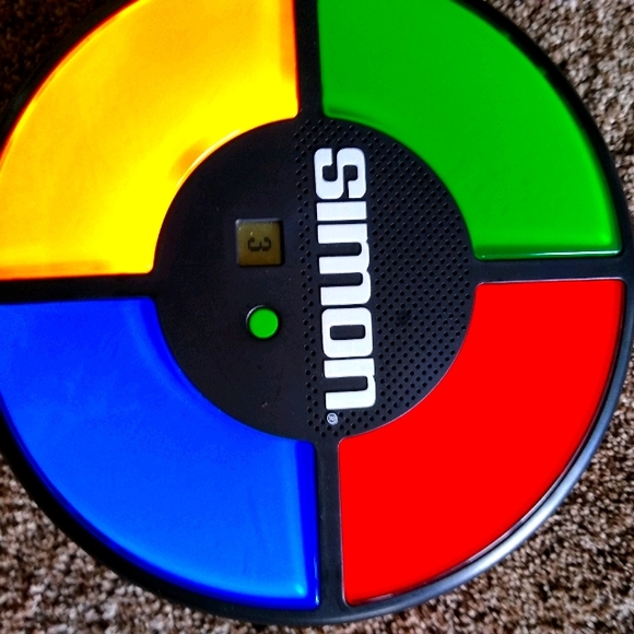 Hasbro | Games | Hasbro Simon Classic Electronic Memory Game Toy | Poshmark